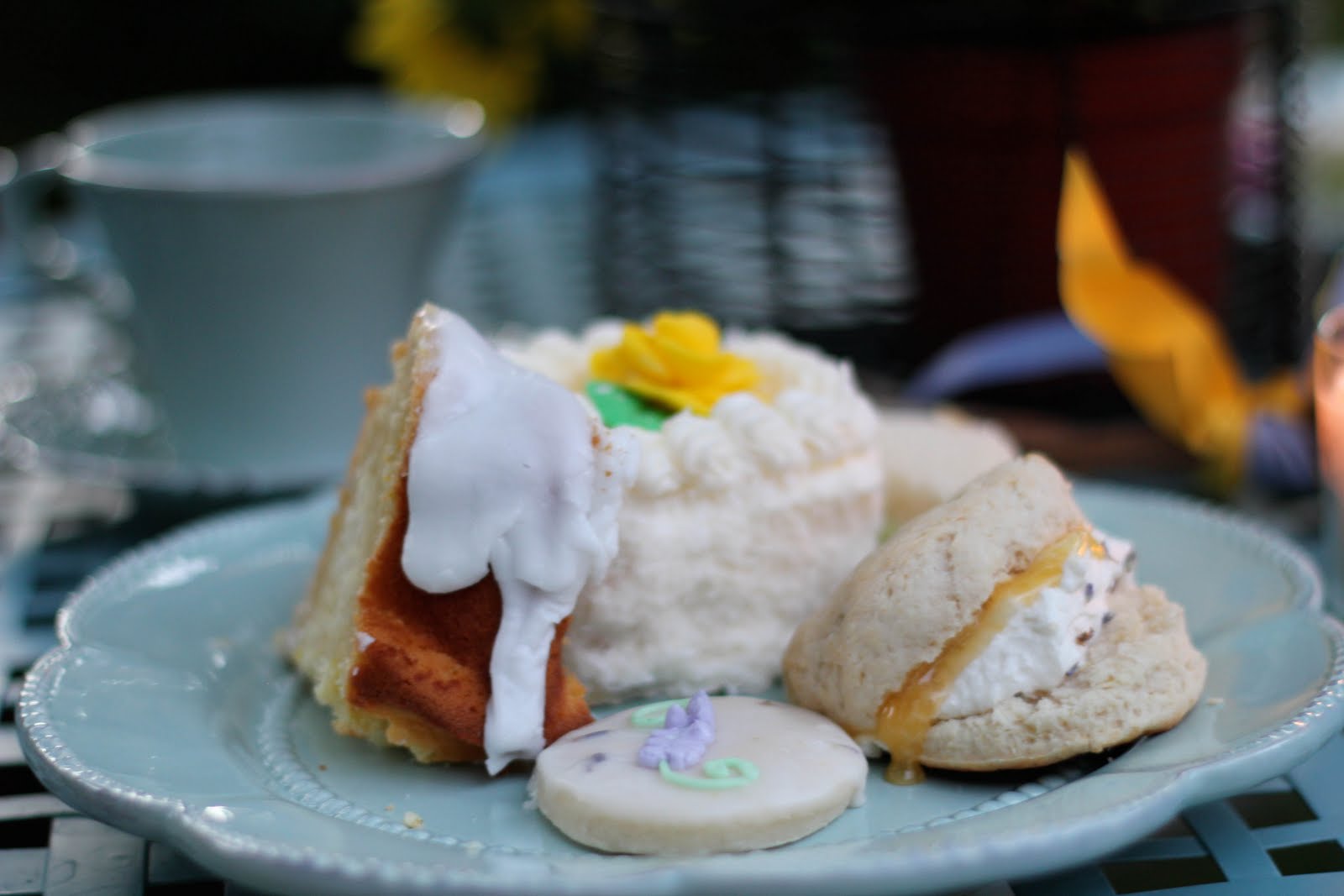 A Little Cuppa Tea: Lavender and Lemon Tea Party