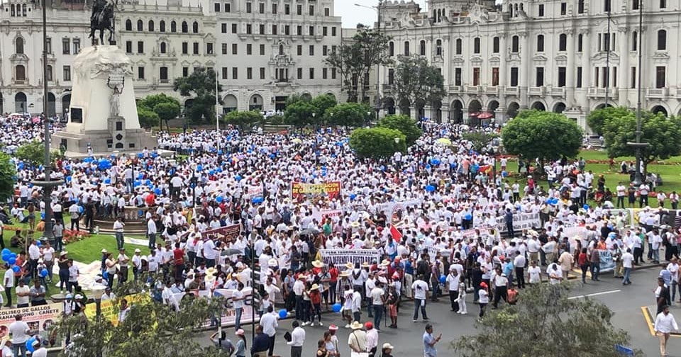 Perú Taurino: MULTITUDINARIA GRAN MARCHA PACÍFICA NACIONAL EN DEFENSA ...