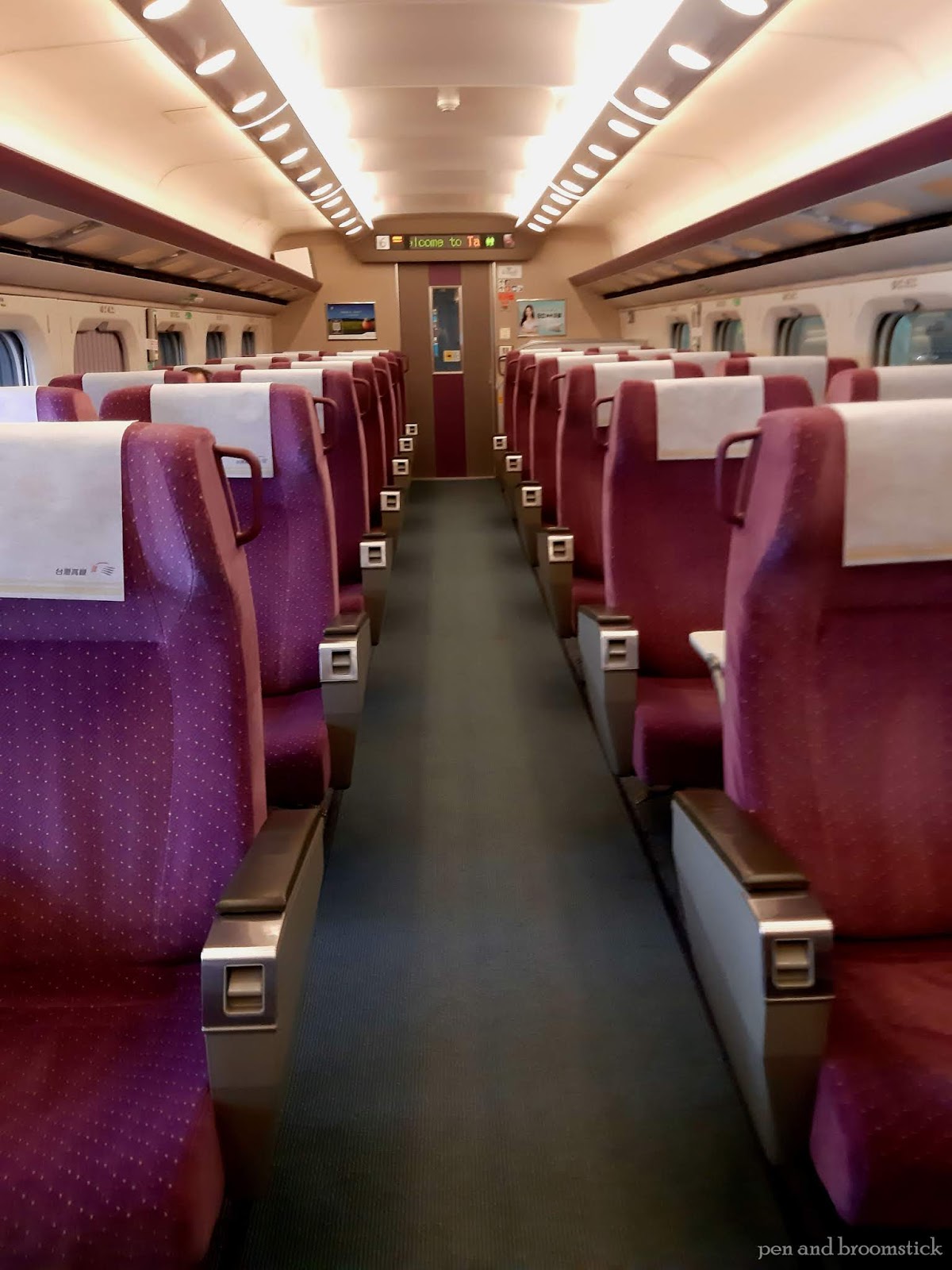 Pen and Broomstick: Taiwan: Welcome to Taipei and Hello Yilan