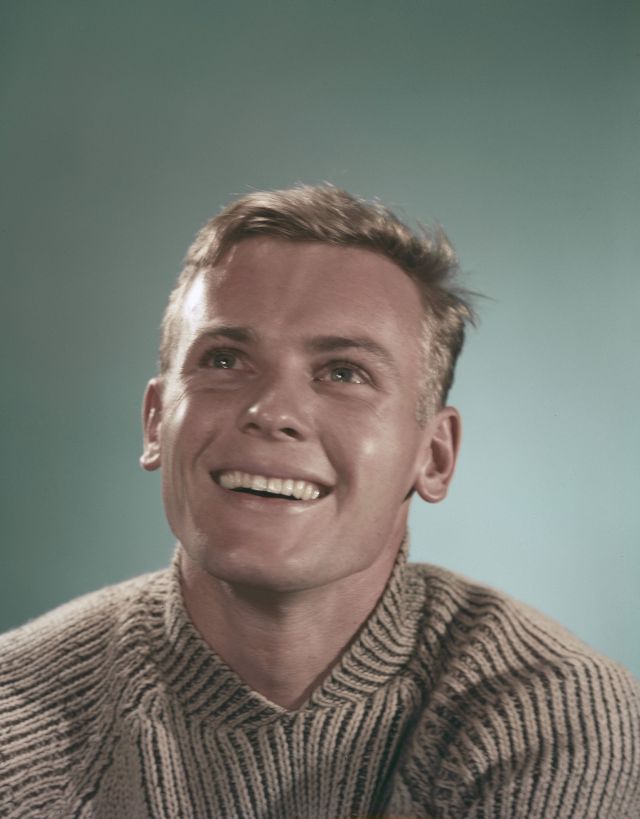 Heartthrob of the ‘50s: A Look Back at a Young and Handsome Tab Hunter ...