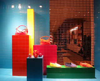 RetailStoreWindows.com: Loewe, London