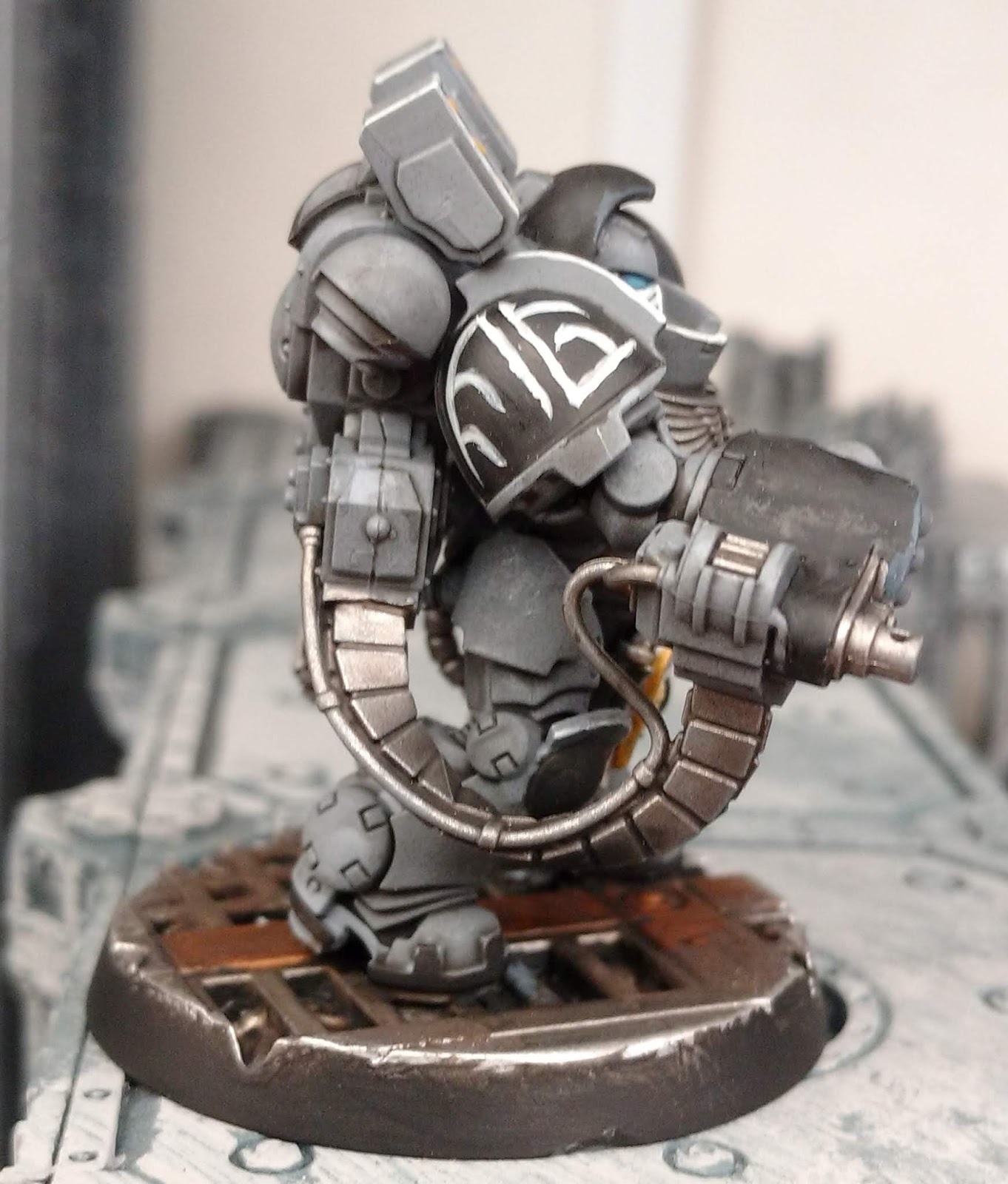 Varchilde's Vault: Power Armoured Paint: The Terminator Thought Experiment