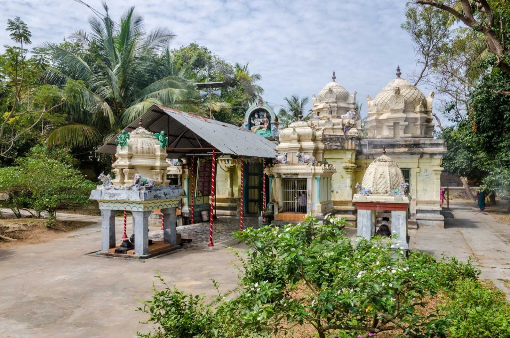 Tamilnadu Tourism: Sarguna Lingeswarar Temple, Marudhanallur – The Temple