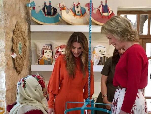 Queen Mathilde and Queen Rania visited JRF showroom