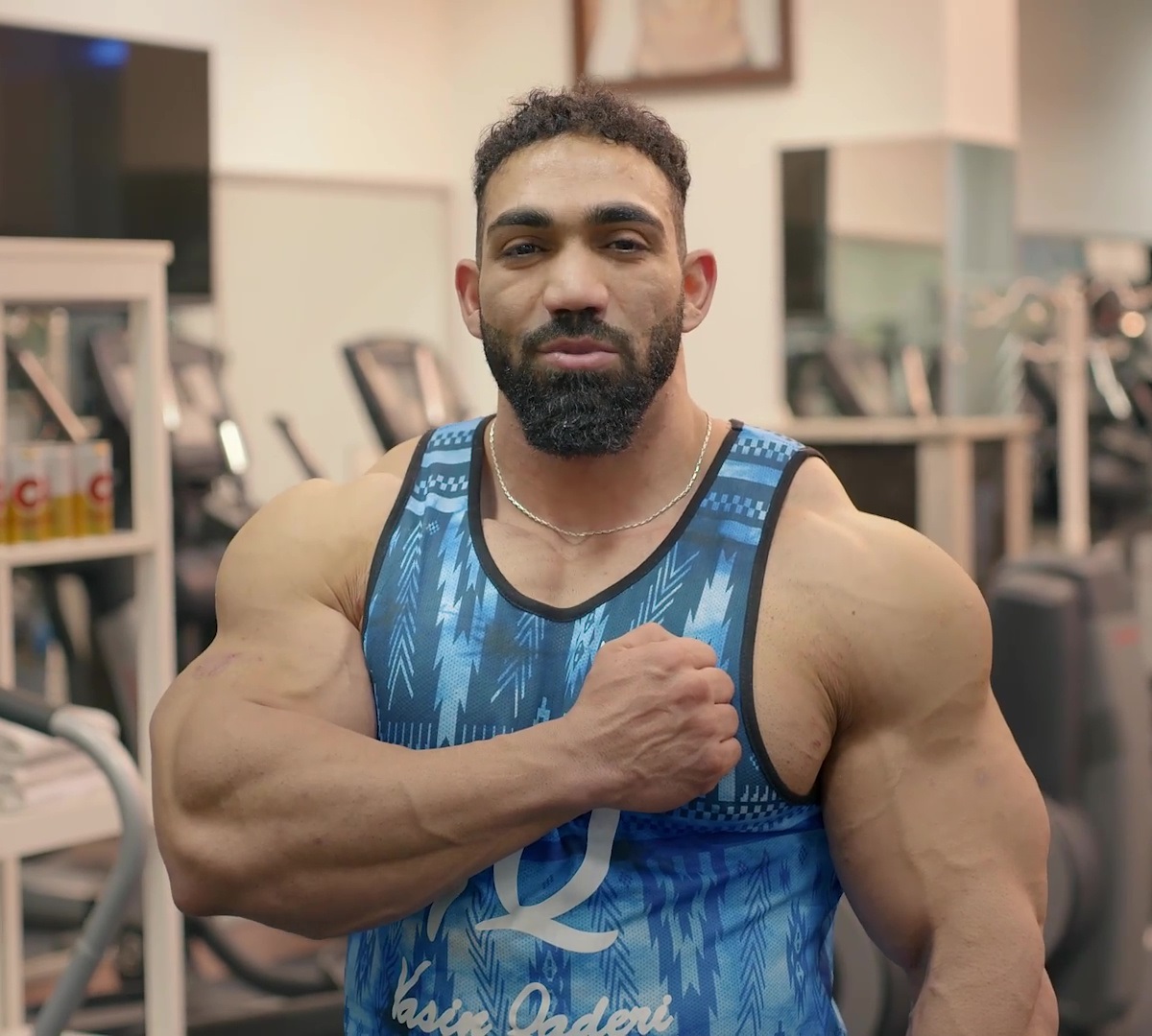 Muscle Lover: The bodybuilding King of Afghanistan - IFBB Pro Yasin Qaderi
