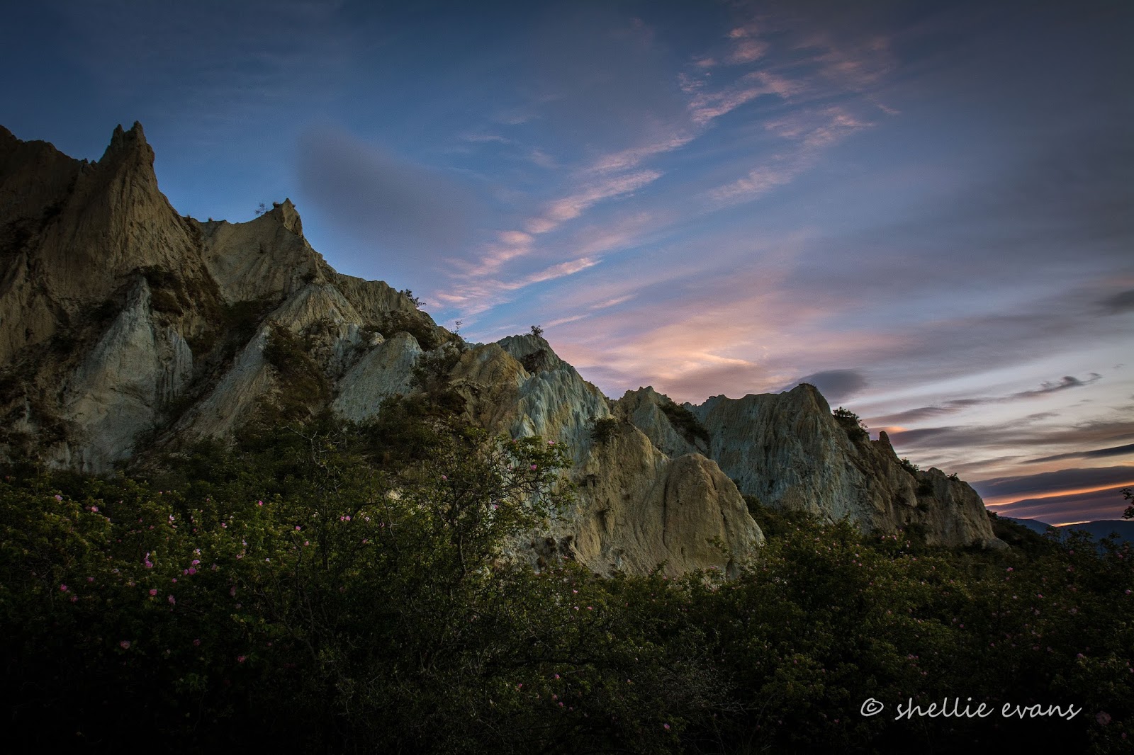 Two Go Tiki Touring: Sunrise at the Clay Cliffs