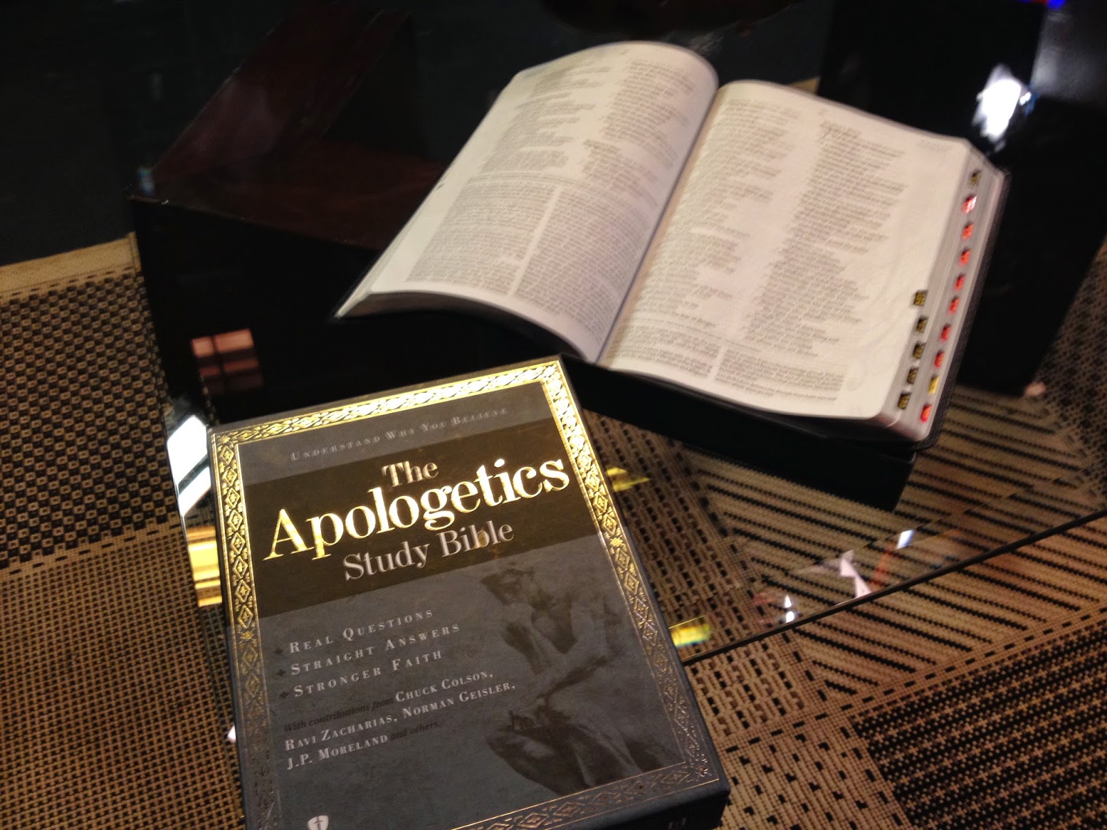 A First Look at The HCSB Apologetics Study Bible
