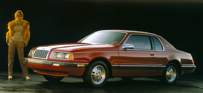 Car Style Critic: Aerodynamic 1983 Ford Thunderbird