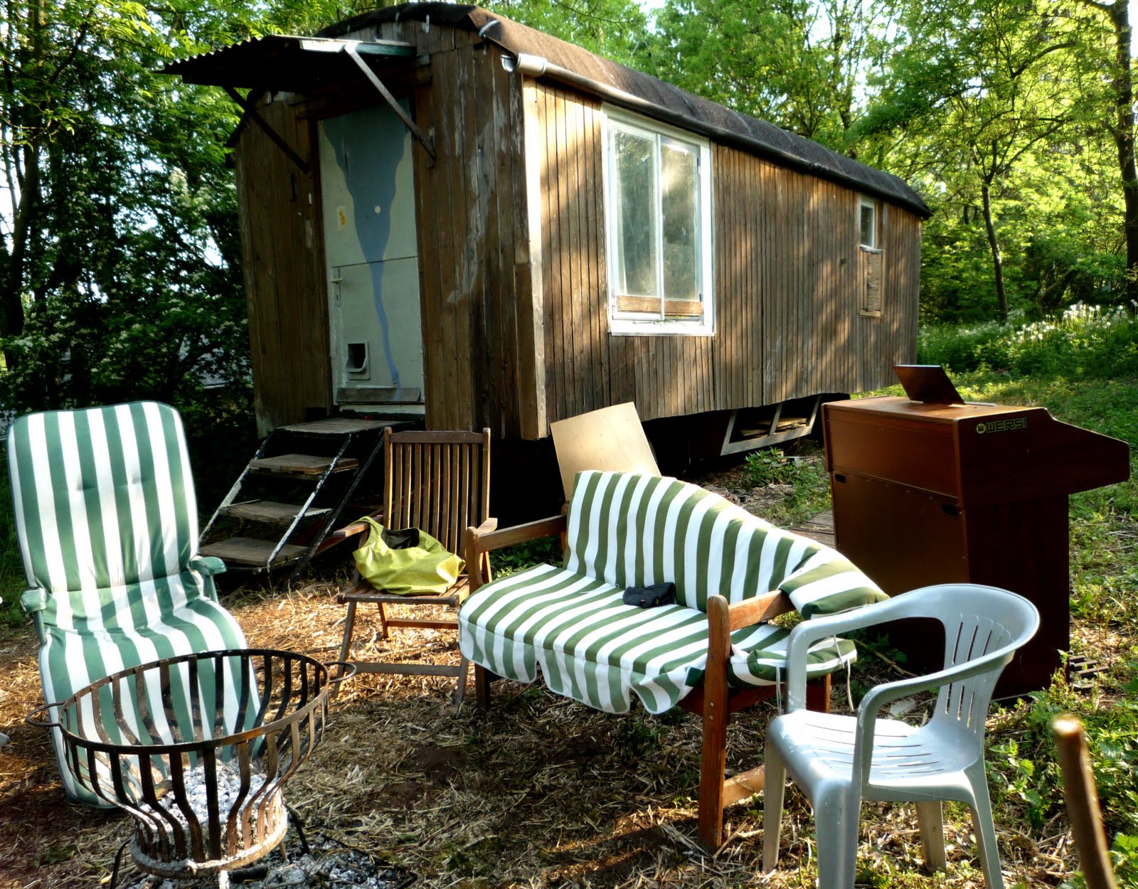 Max' Blog: Meet One-Punch-Mickey and his Wersi-Queen