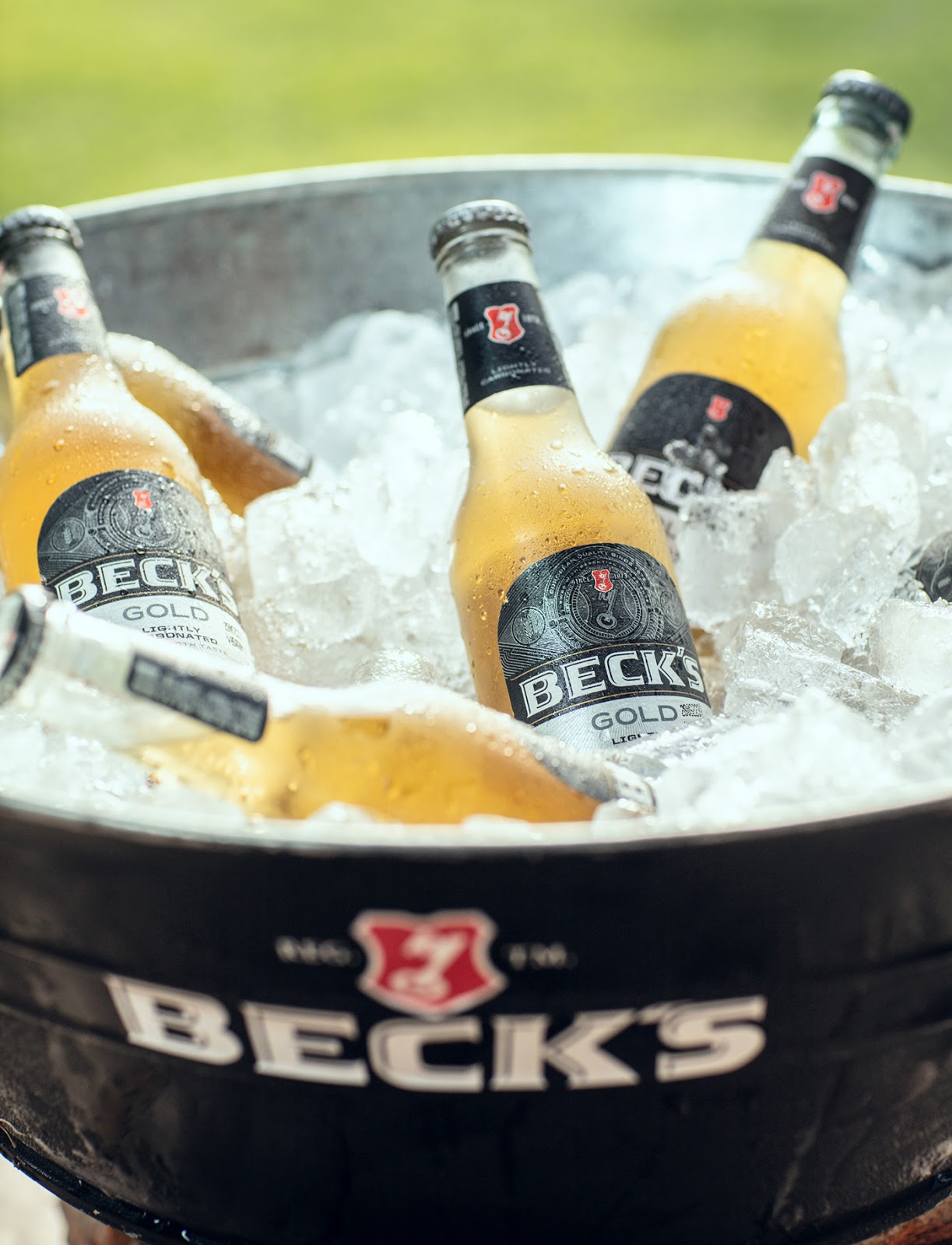 Beck’s Gold – Packaging Of The World