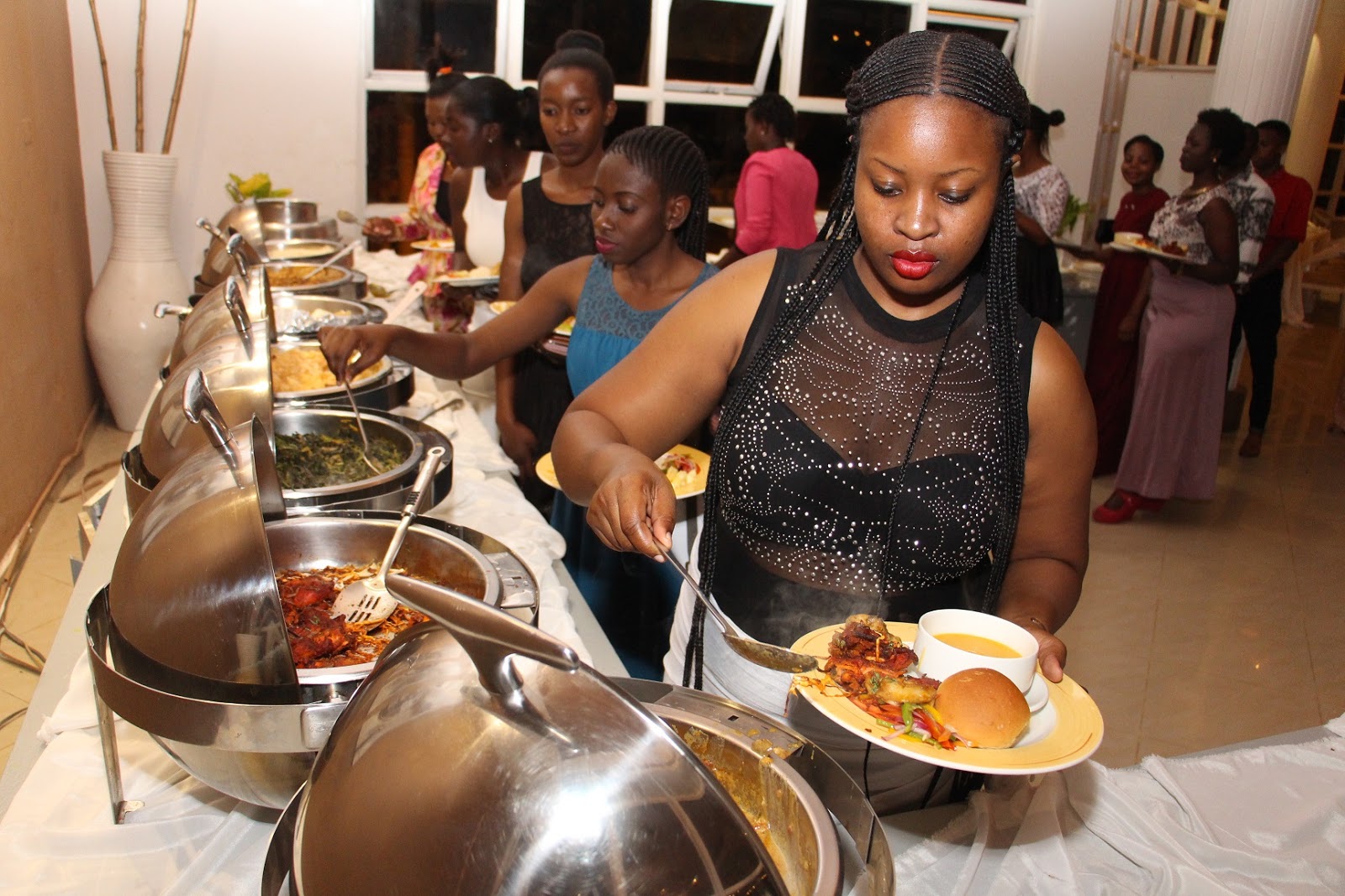 theNkoromo Blog: ANNA ABDALLAH AWAPONGEZA GIRL GUIDES KWA KUIWAKILISHA ...