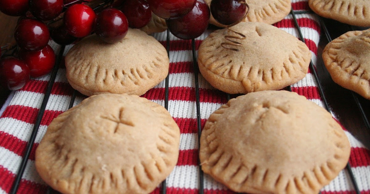 The Healthy Happy Wife: Date Filled Cookies (Dairy, Egg, Gluten, Grain ...