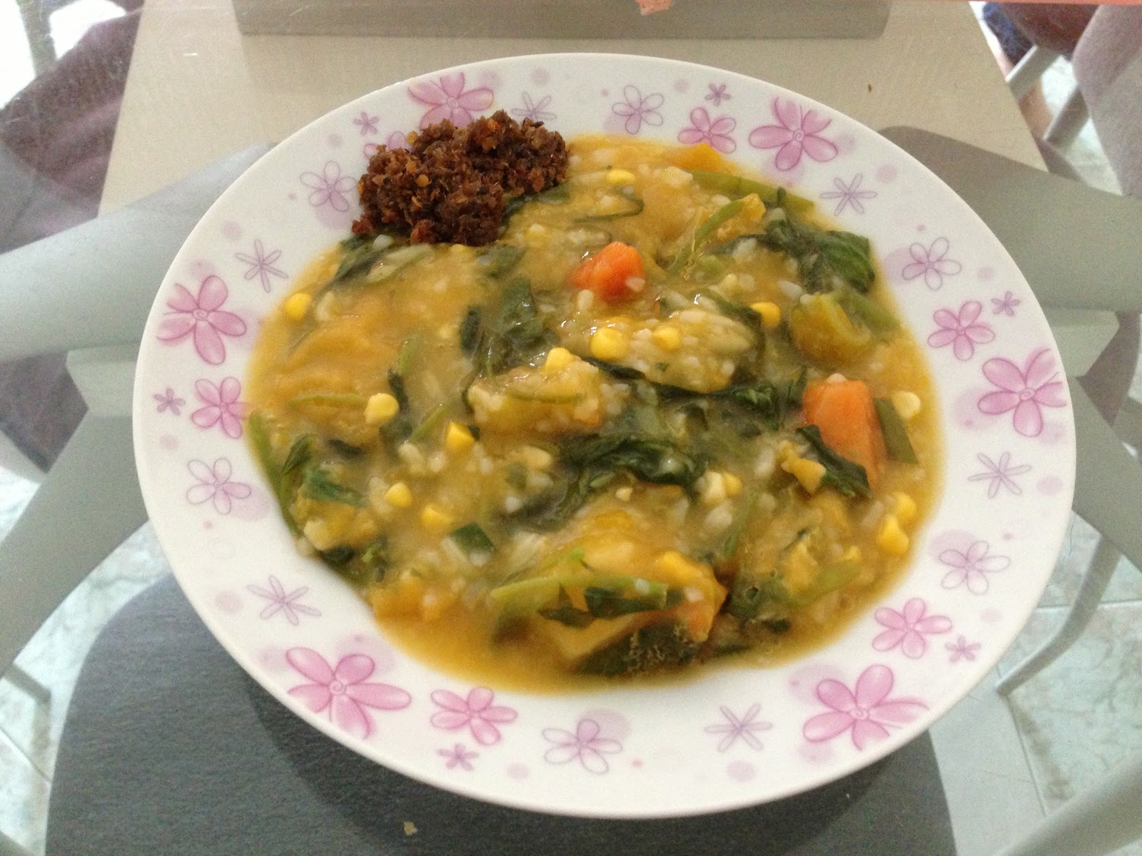 Dapur Ima: Ala Manado : Bubur Manado & Mie rebus (midal)