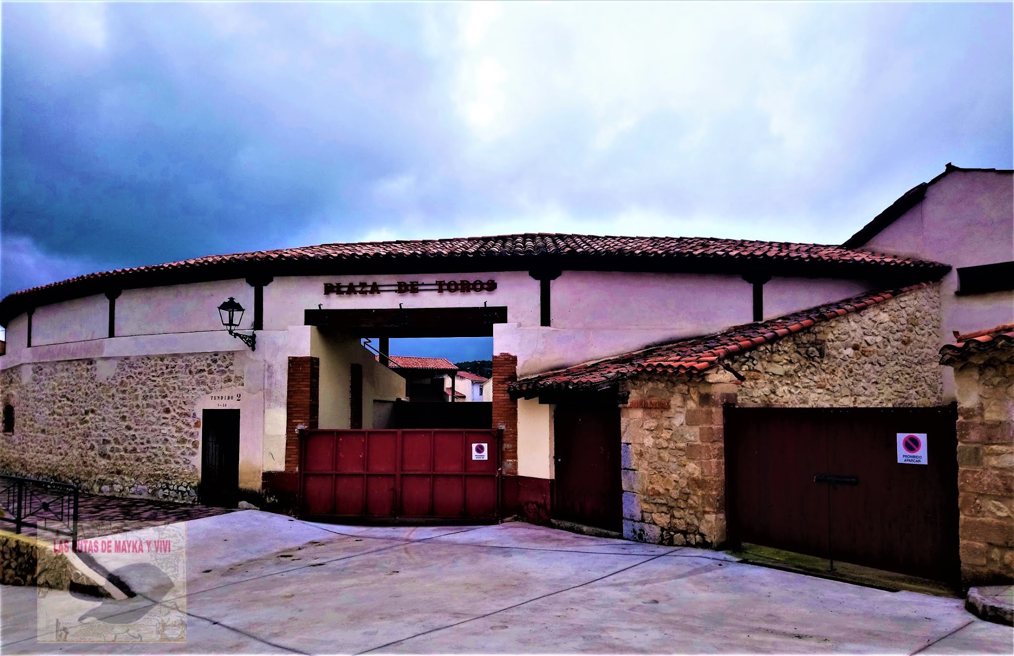 LAS RUTAS DE MAYKA Y VIVI : HUERTA DE REY (BURGOS)