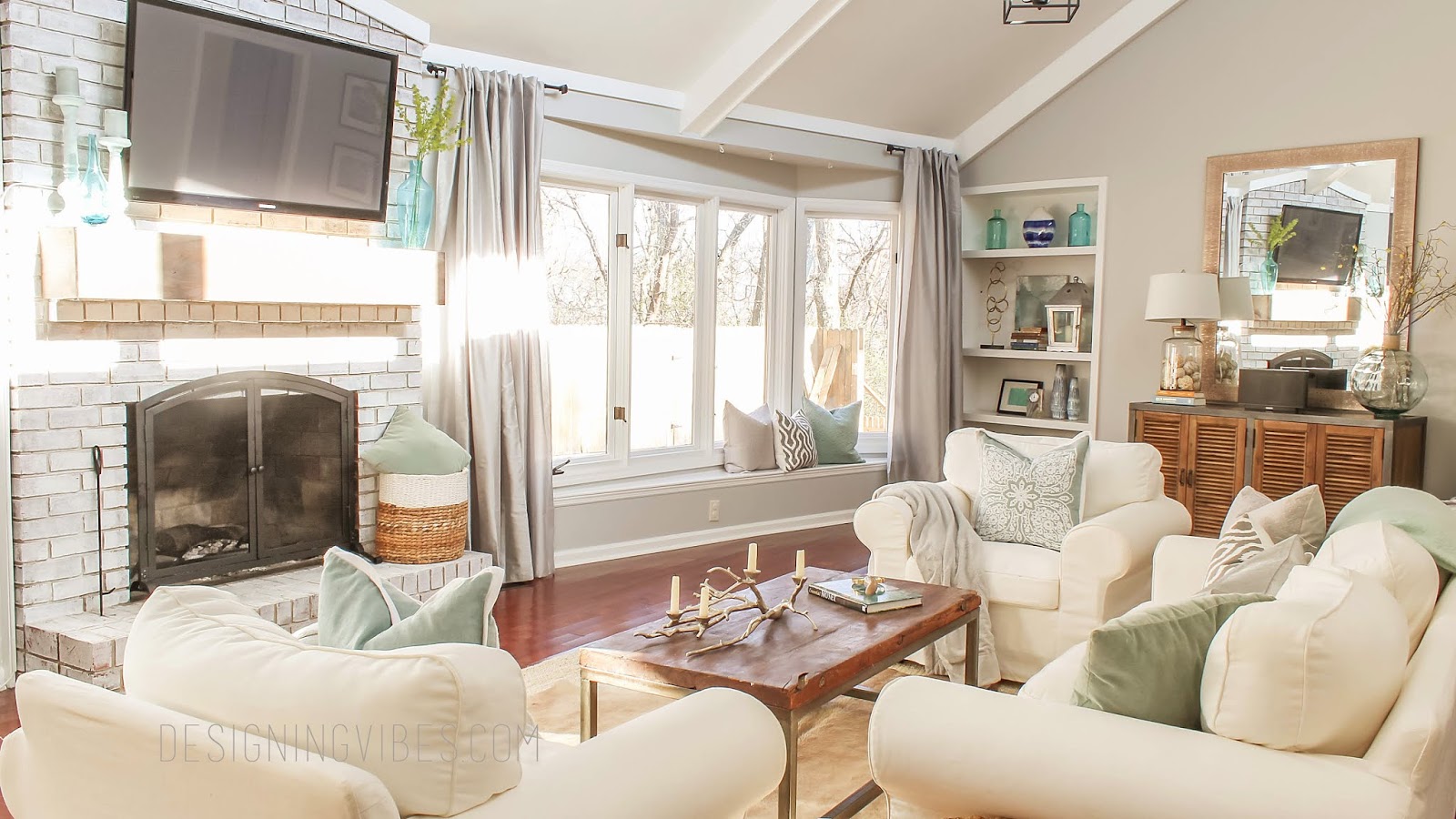 Spacious Living Room Design