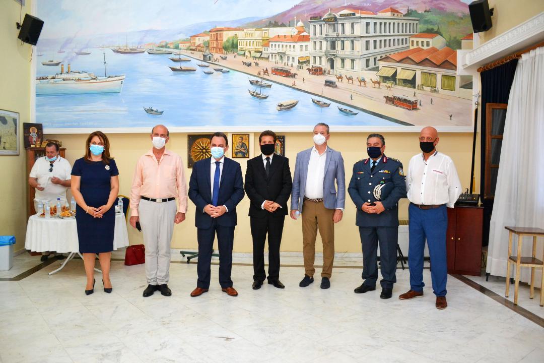 ΛΕΥΤΕΡΙΑ: ΦΟΡΟΣ ΤΙΜΗΣ ΣΤΗ ΜΙΚΡΑΣΙΑΤΙΣΣΑ ΜΑΝΑ Η ΔΩΡΕΑ ΤΟΥ ΜΑΡΜΑΡΙΝΟΥ ...