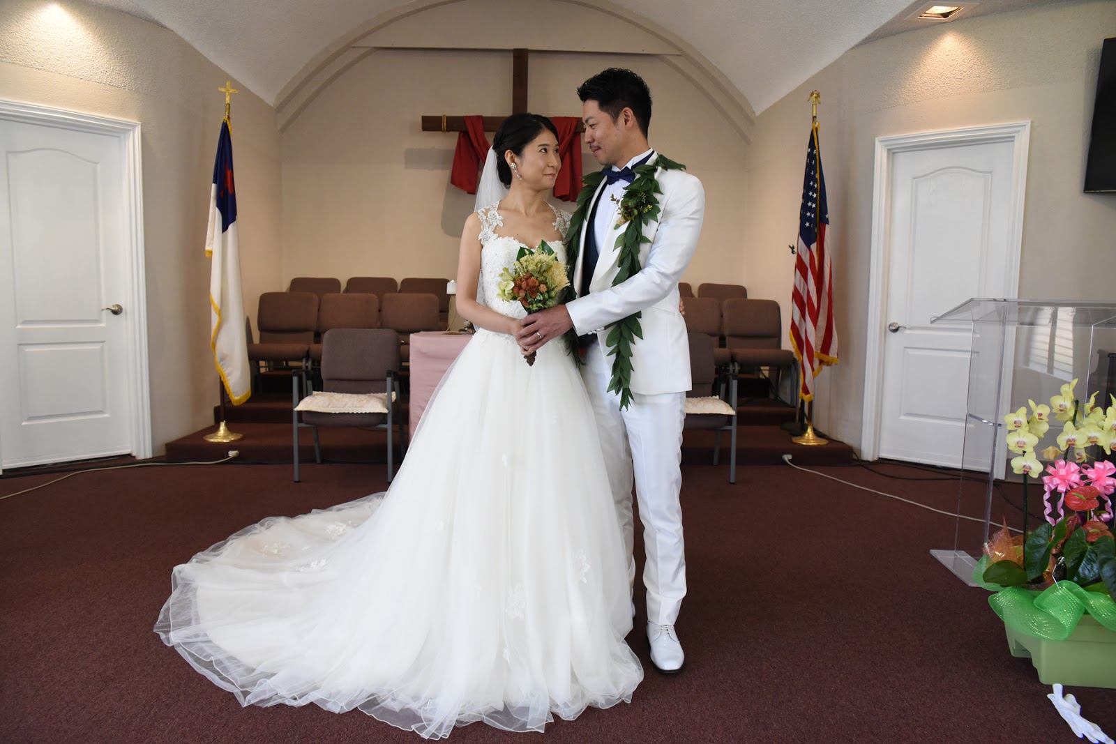 Hawaii Wedding Chapel: Honolulu Wedding Chapels: K&M