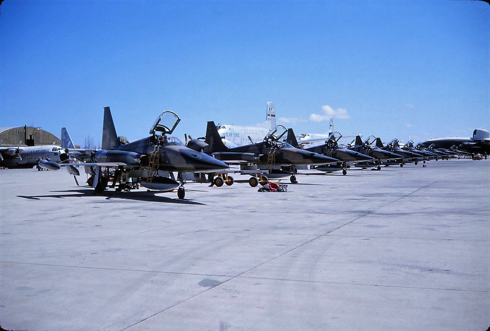 Da Nang Air Base: Jul 29th, More Jet Aircraft