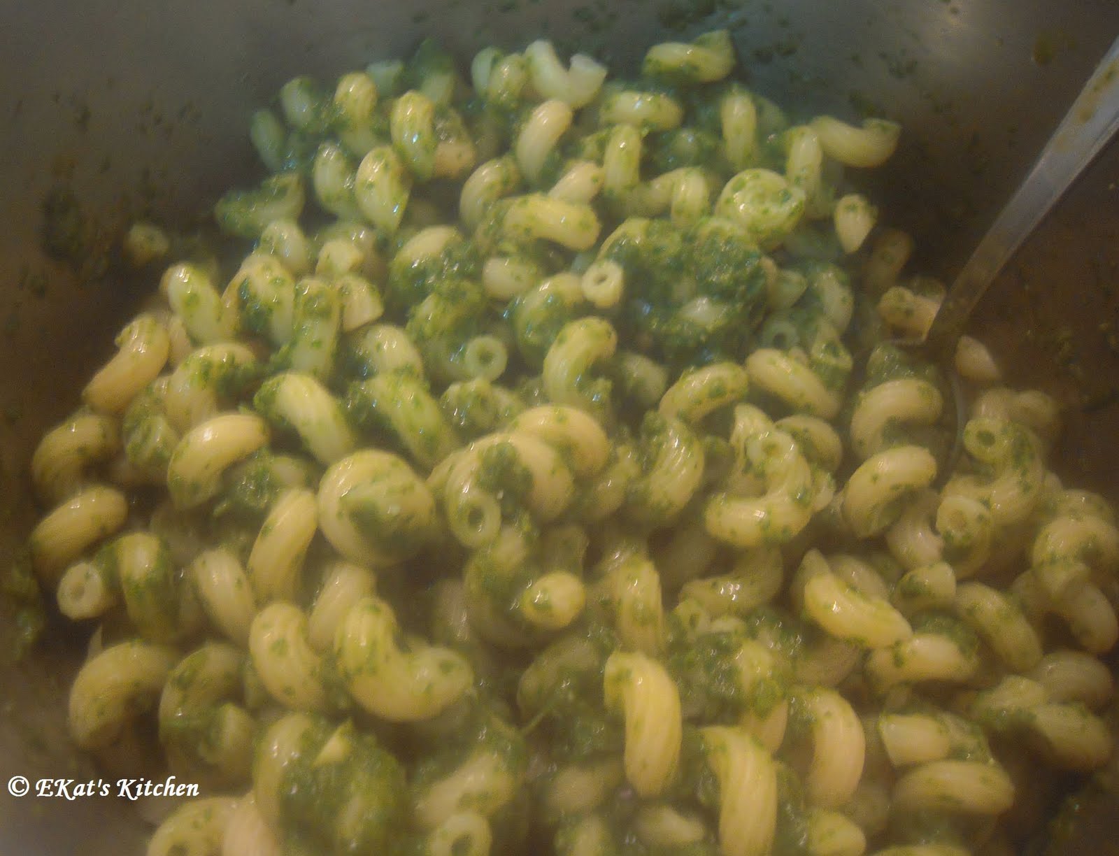 EKat's Kitchen: Cremini Chicken Marsala over Pesto Pasta