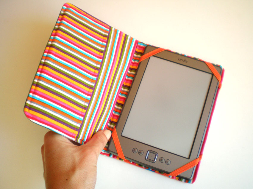 Feltia: Funda para ebook a todo color / Full colour ebook reader case