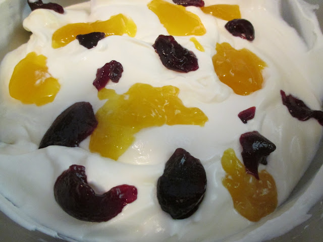 ThisIsWhyKtcIsHot: Lemon Raspberry Chess Pie Ice Cream