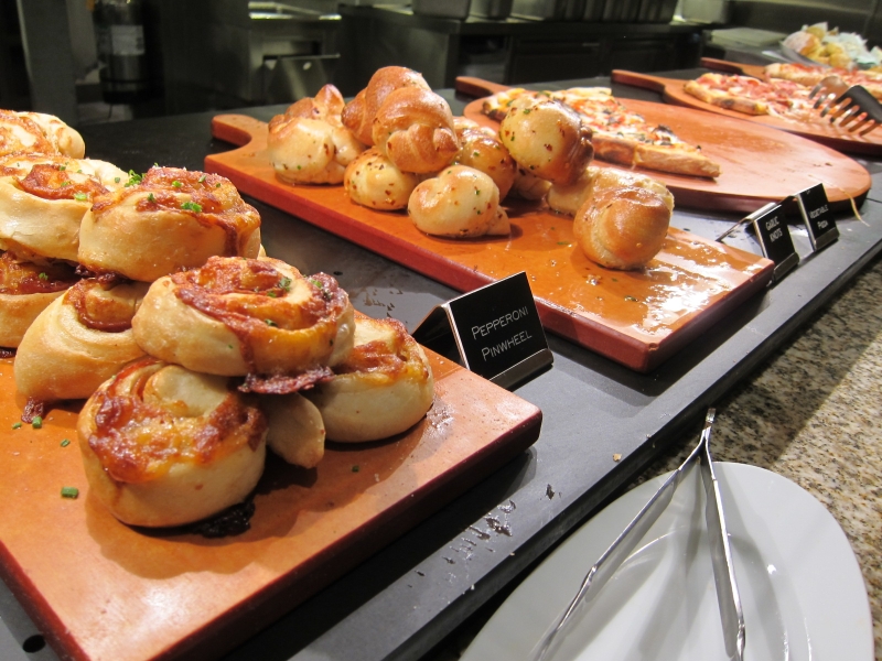 Review: Caesar's Palace - Bacchanal Buffet