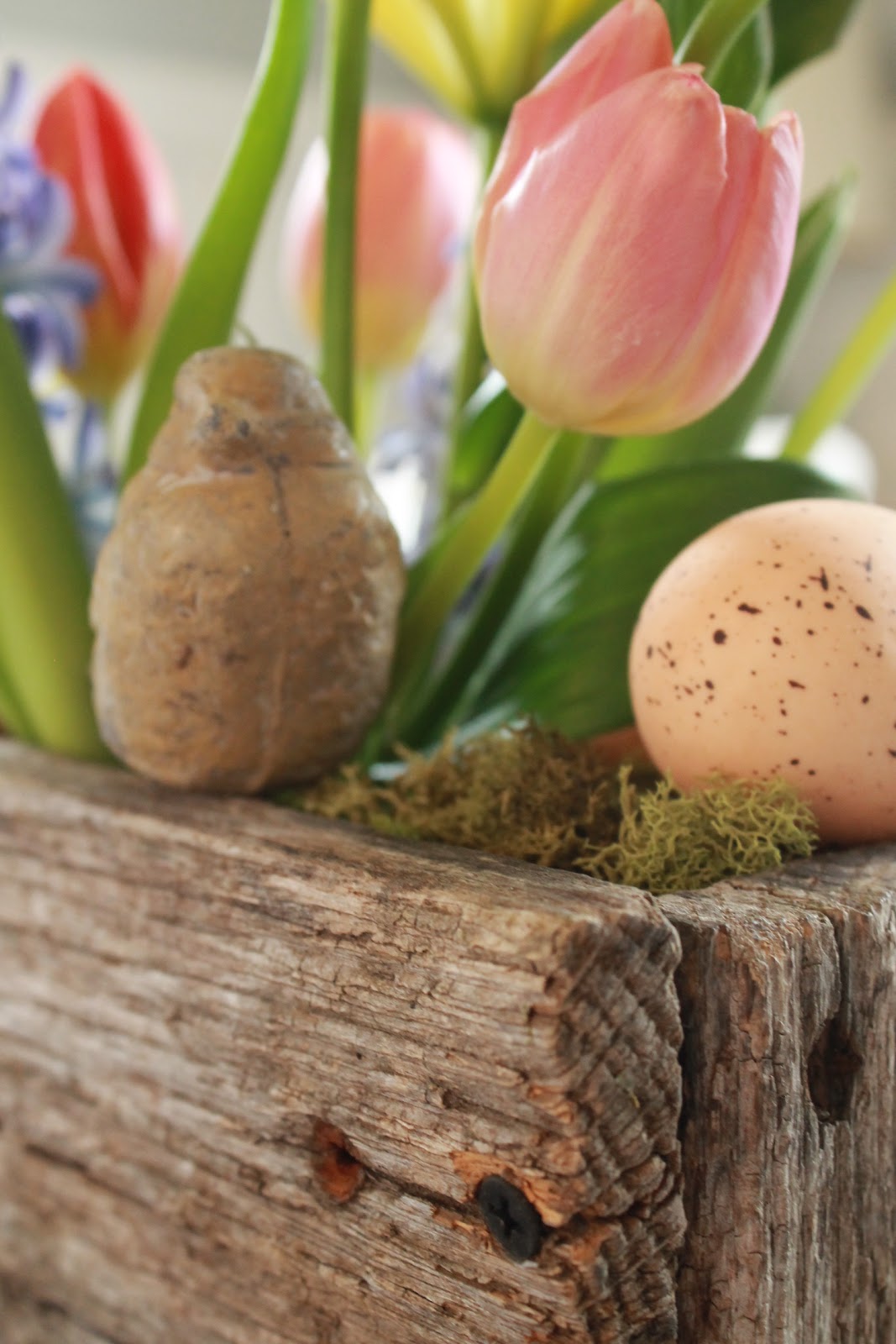 DIY Rustic Wood Flower Box - Maison de Pax