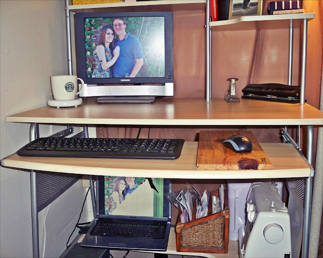 Let's Drink Coffee, Darling: Laptop turned Desktop and Concert