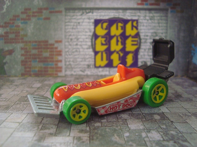 gakbrenti: hot wheels street weiner