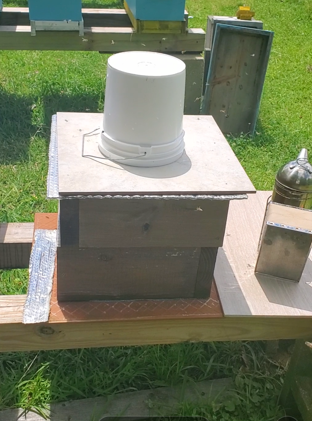 Sam Comfort Hive How-To's