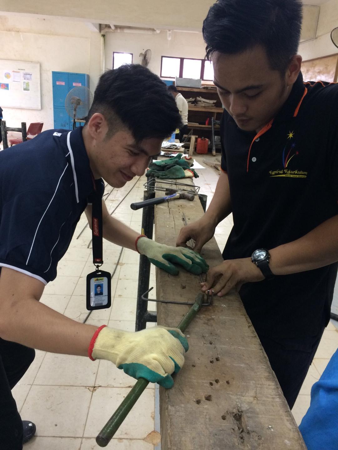 norhamnah bt mohamad: Pad Foundations and Column Stump