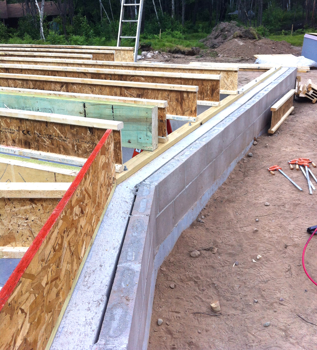 The BLDGtyp Blog: Floor Framing and the First Walls Going Up