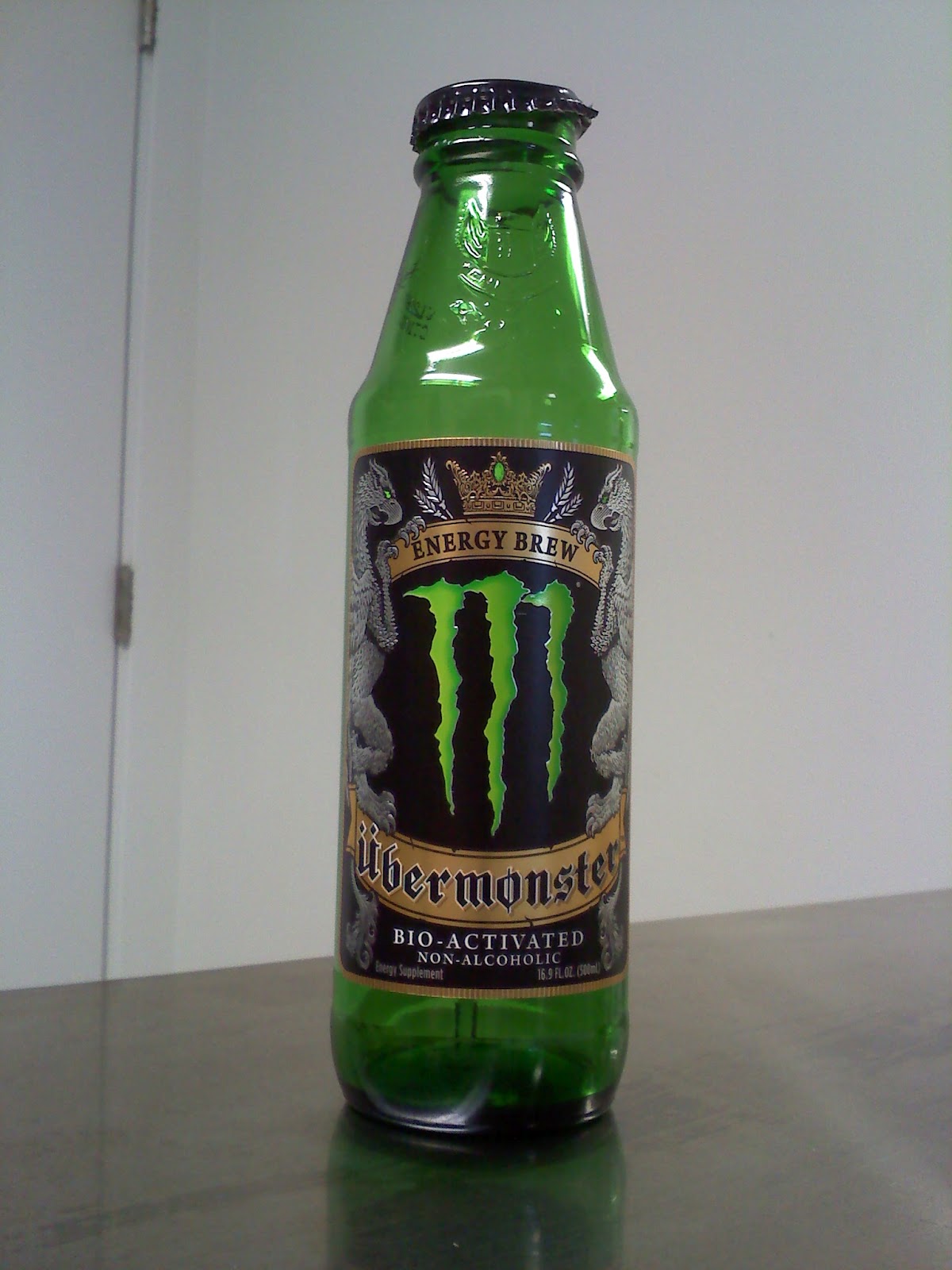 CAFFEINE!: Review for Übermonster