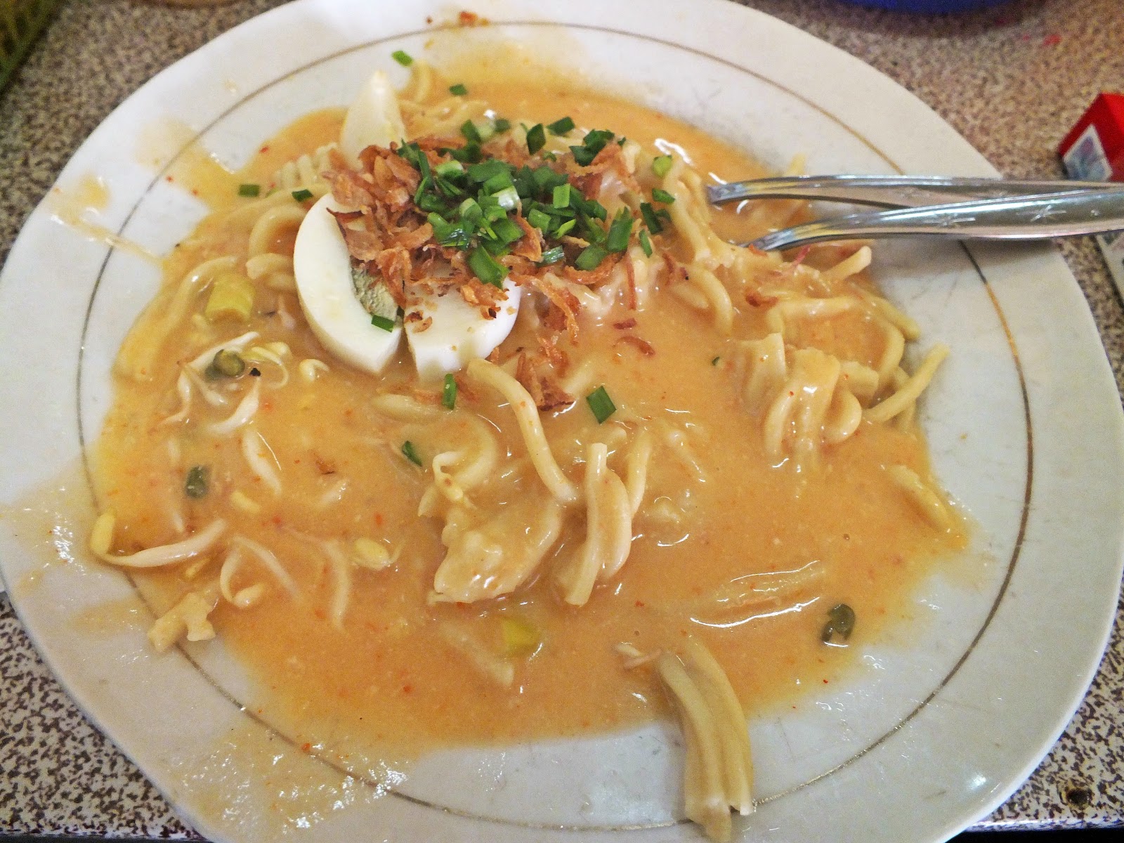 Venoth's Culinary Adventures: Mie Celor HM Syafei @ Palembang, Indonesia