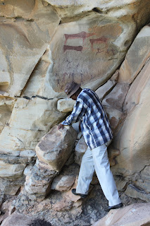 Building rural sustainability in South Africa: Abathwa paintings ...