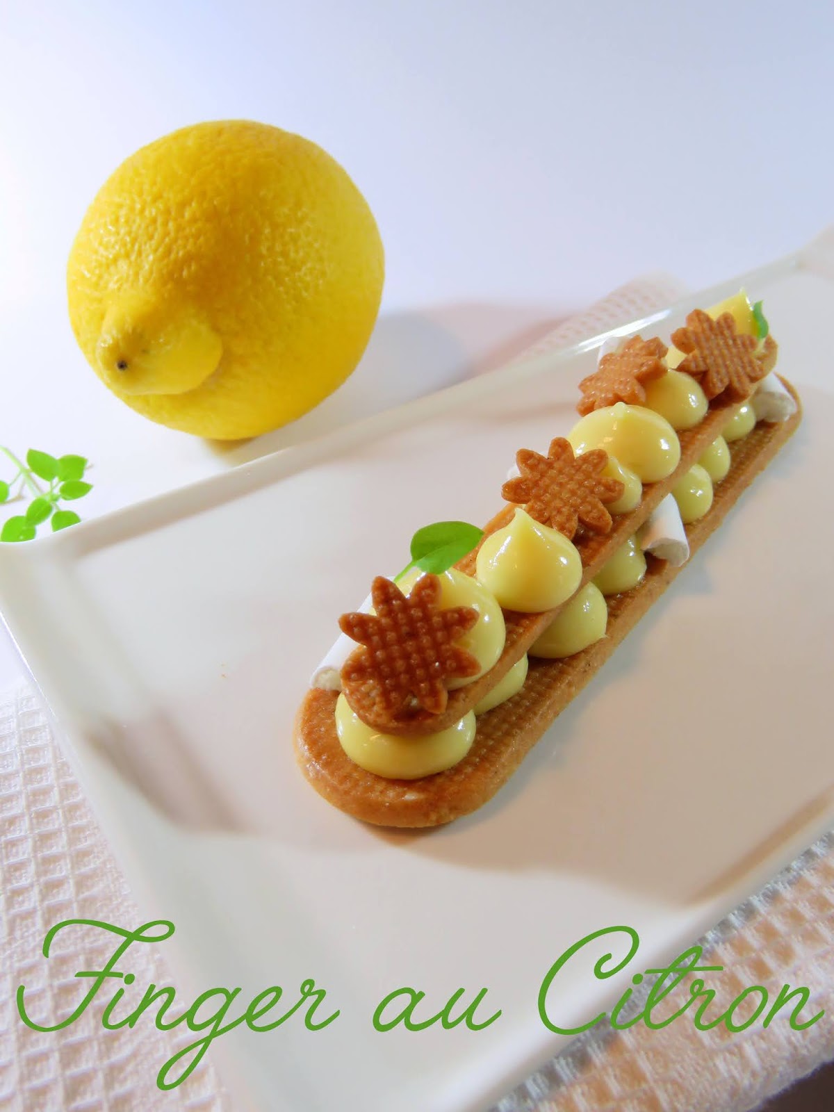 J'en reprendrai bien un bout...: Crémeux Citron - Lemon Curd