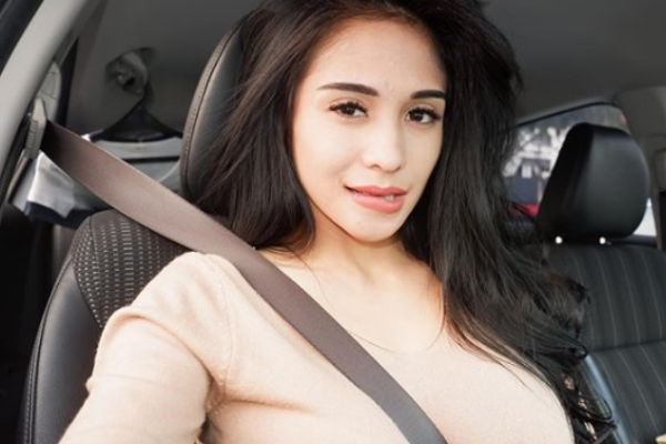 Bibie Julius Lama Nggak Ngegym, Netizen: Nggak Olahraga Aja Badannya Bagus