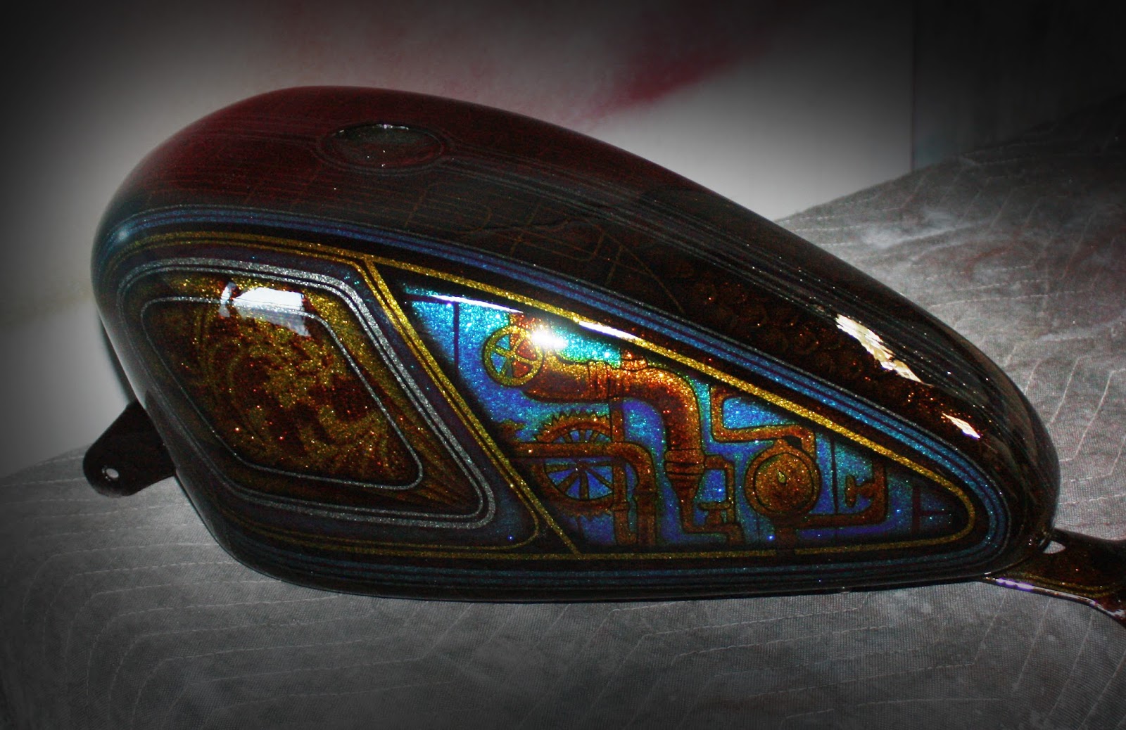 Online Motorcycle Paint Shop: Metal flake candy steampunk