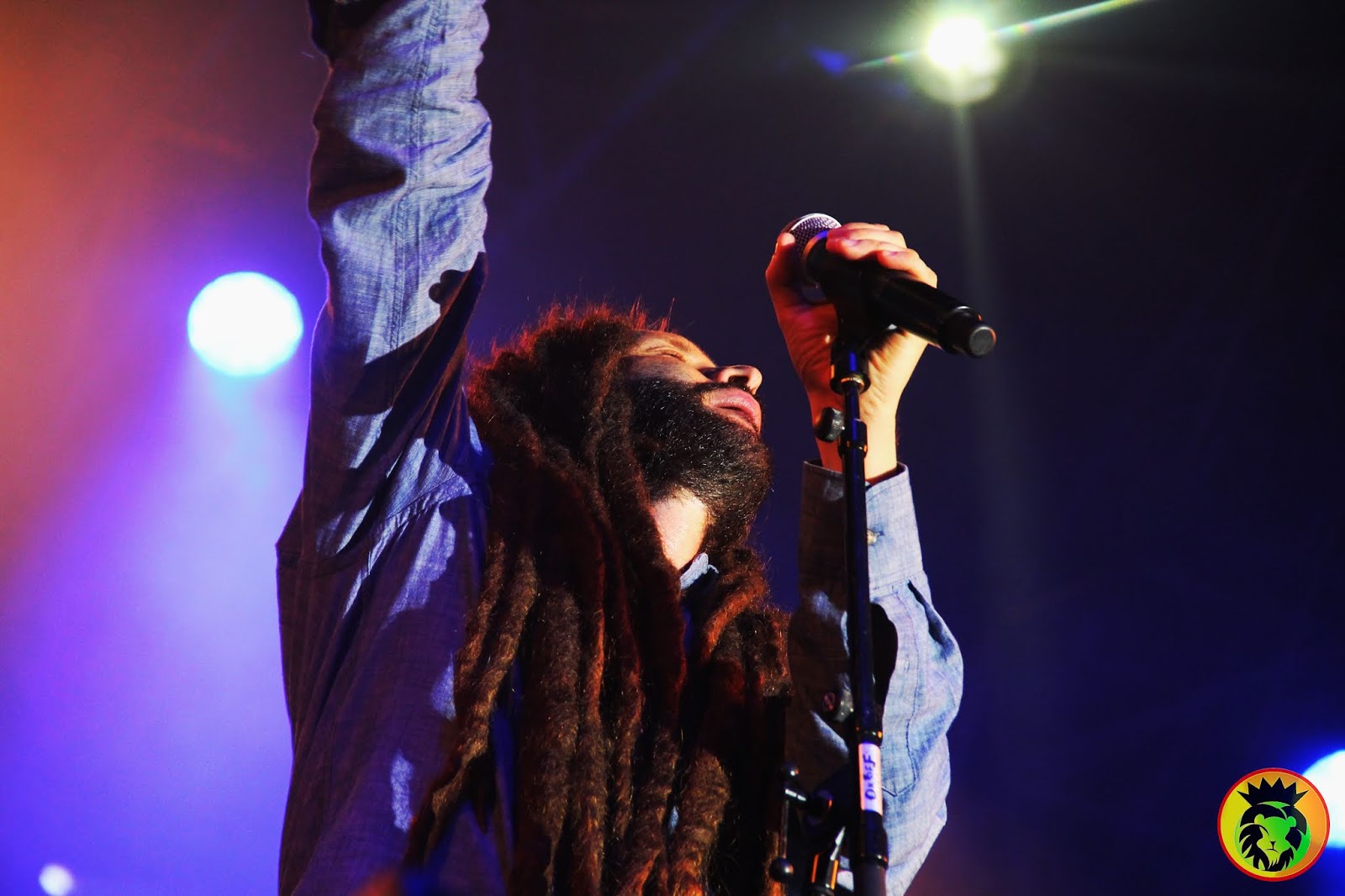 Reggaediscography: ALBOROSIE - DISCOGRAPHY: (Reggae Singer)