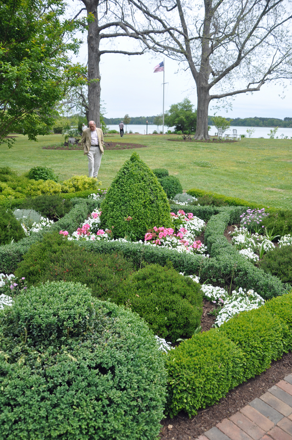 The Noble Wife: A Garden Tour