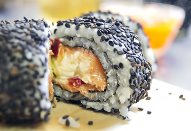 Dragon Rolls & Maki-zushi | RÚSTICA