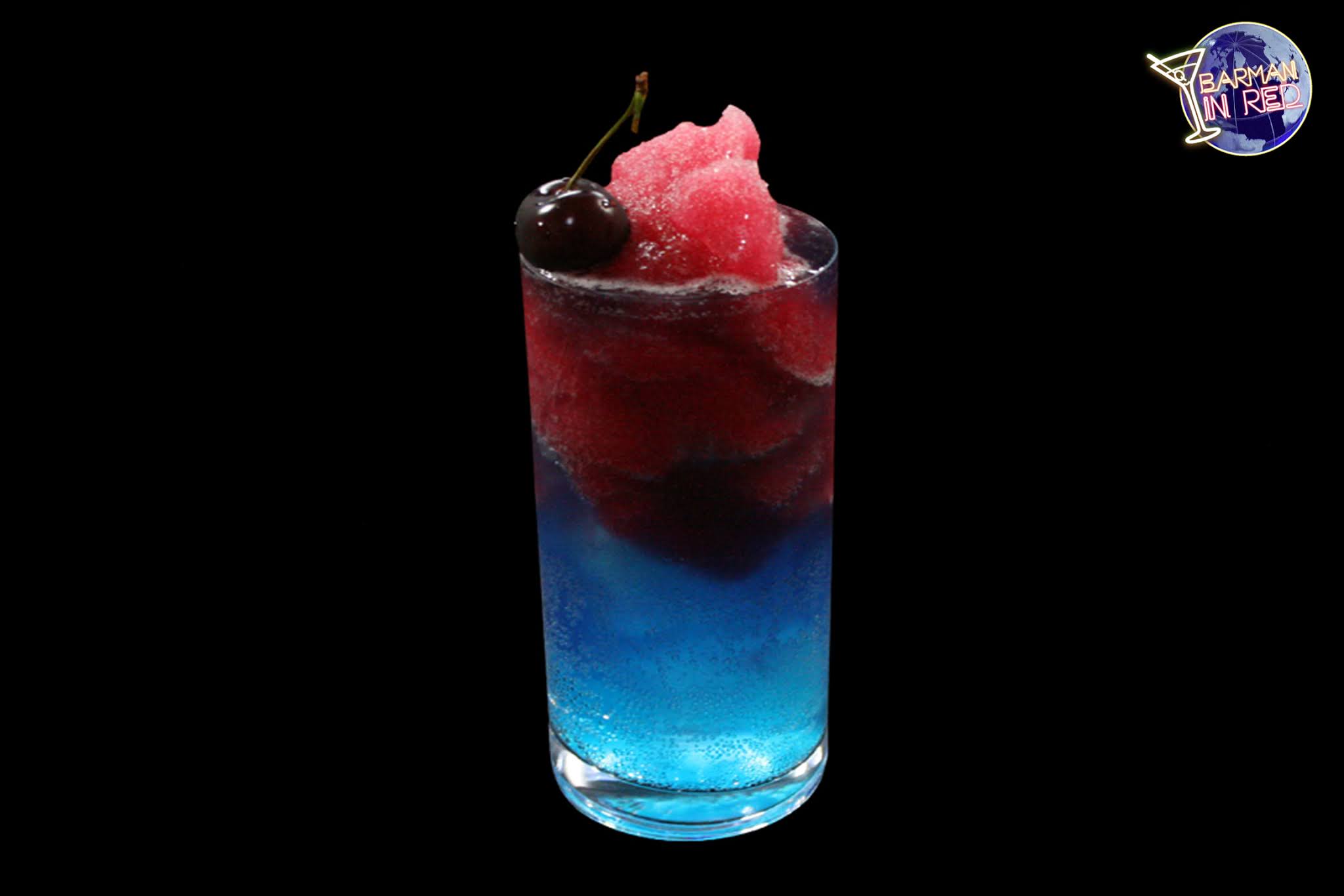 Descubre el sabor misterioso del coctel Shark Bite