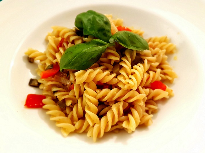 Serendipity swag: HOW TO MAKE ITALIAN FUSILLI ALL'ORTOLANA.