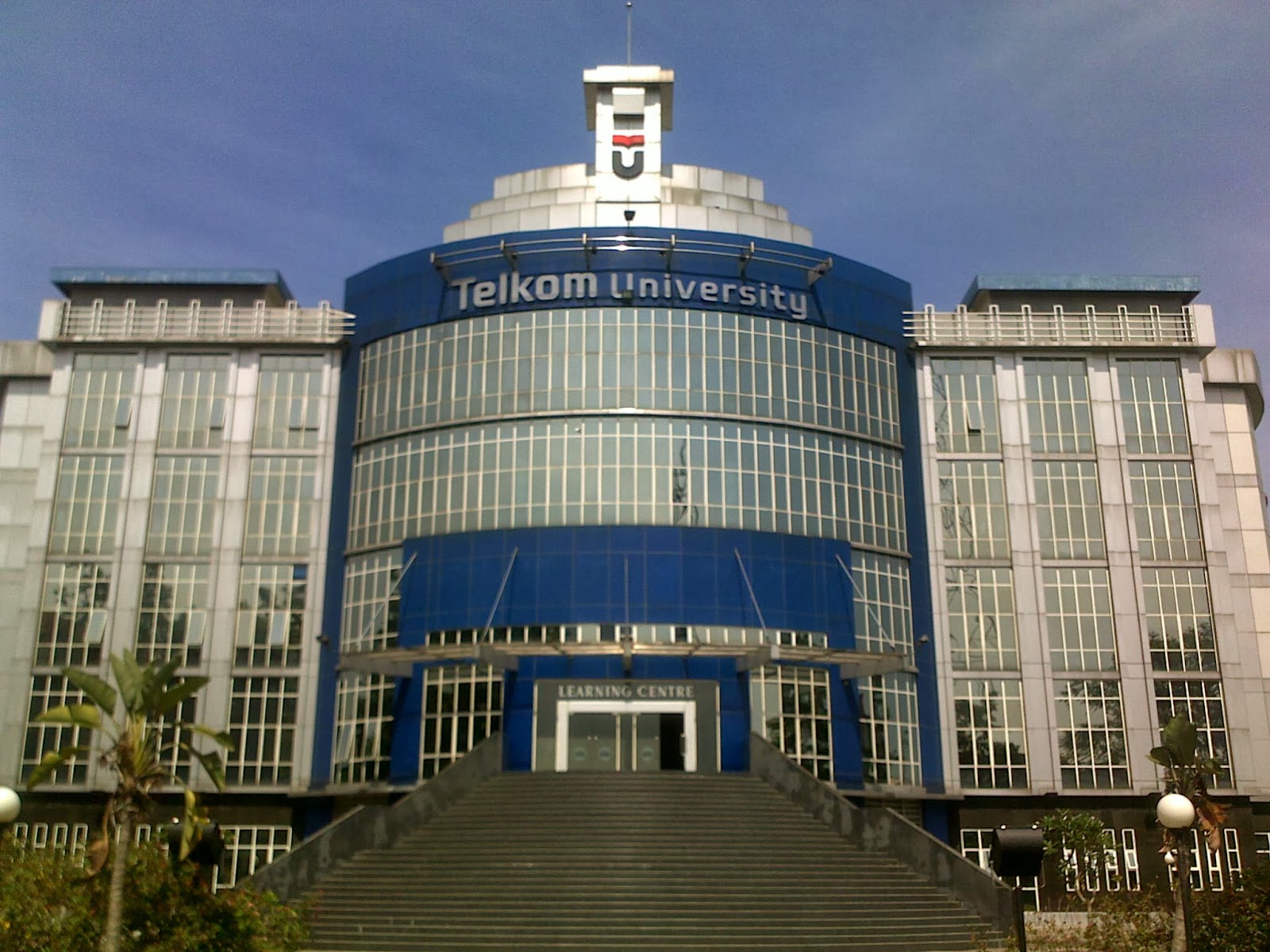 B A N D U N G | Universitas Telkom | Project and Development | Page 10 ...