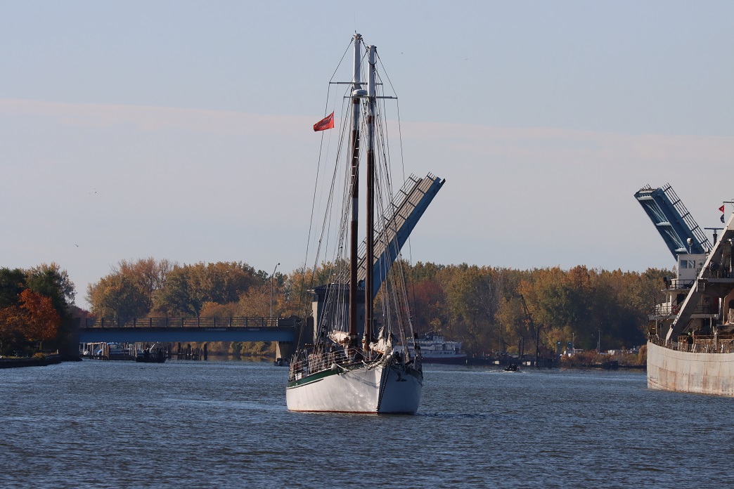Michigan Exposures: Catching Up With the Appledore