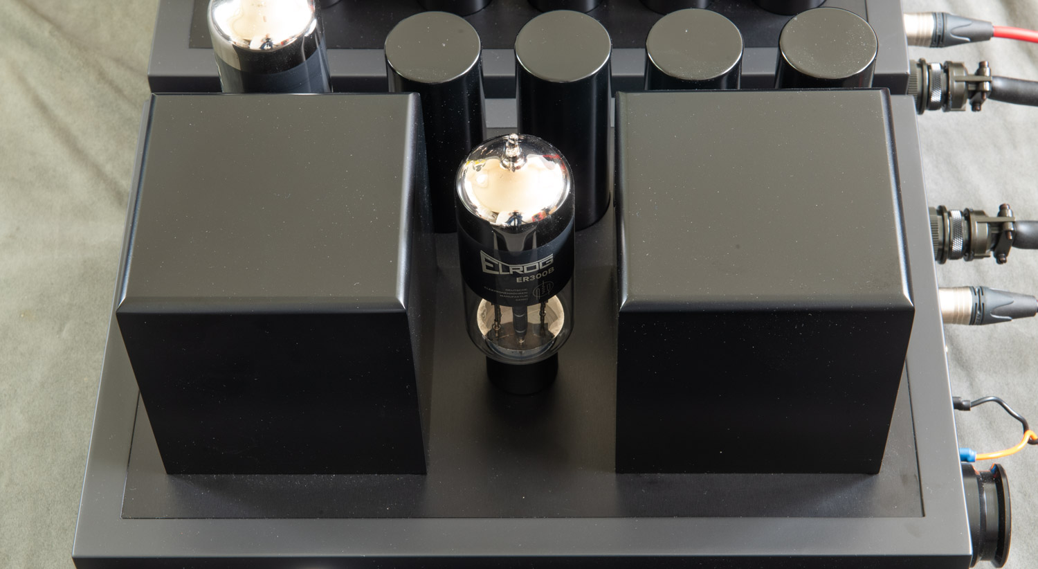 VinylSavor: The Black 300B Mono Amplifiers - Part 2