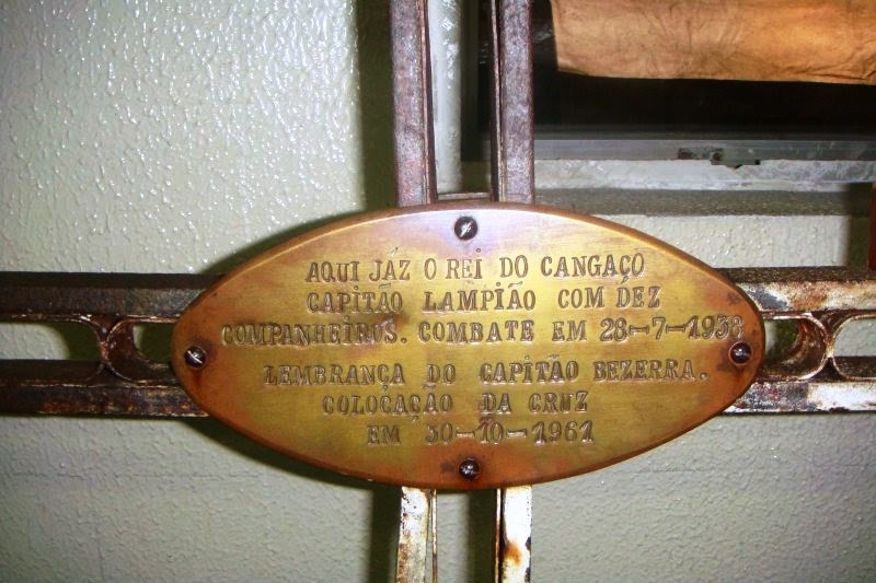 CANINDÉ DANTAS: GROTA DO ANGICO: A HISTÓRIA REVISITADA