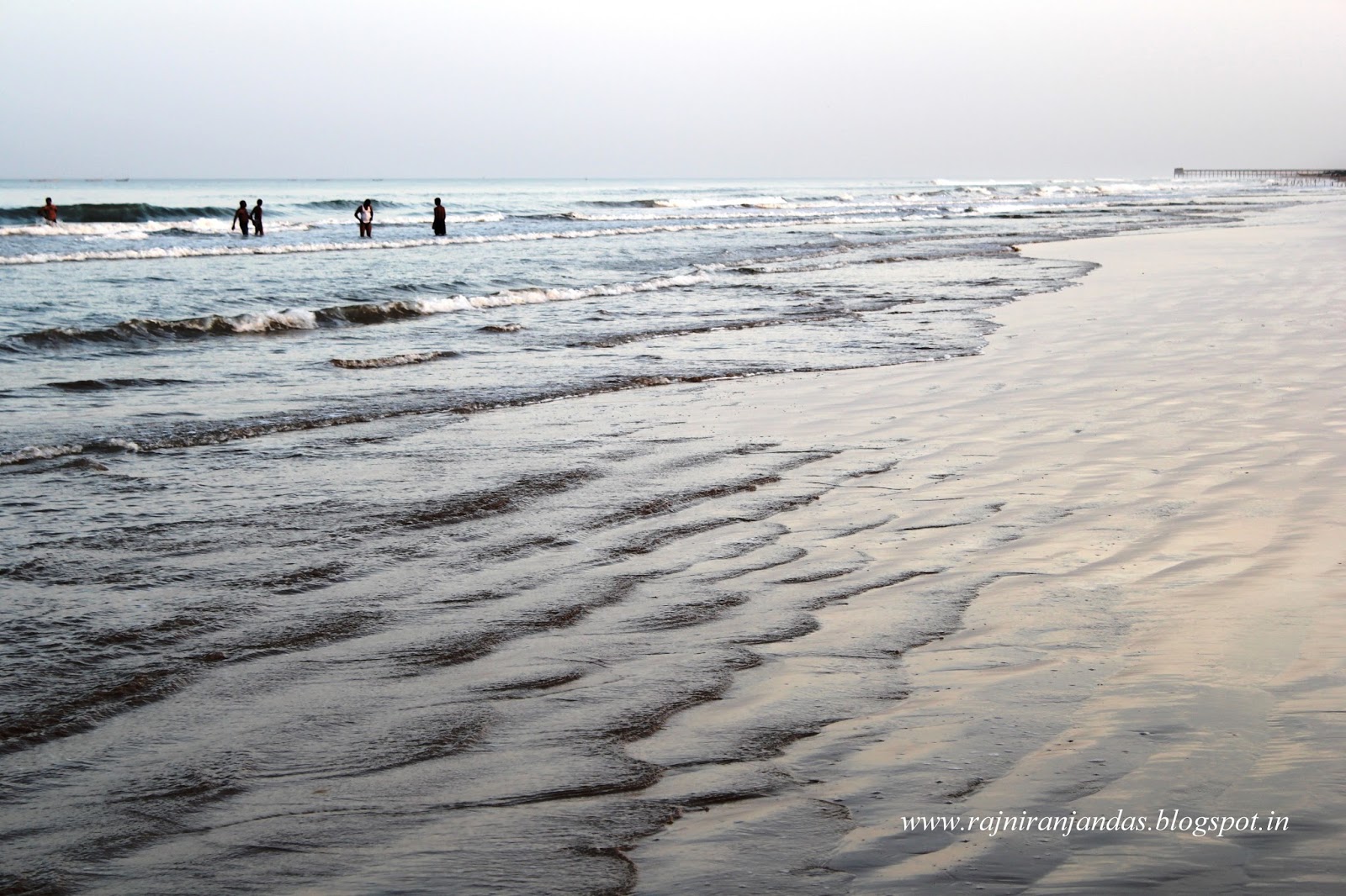 Tales Of A Nomad: Mypadu Beach- Along the Bay of Bengal...!!