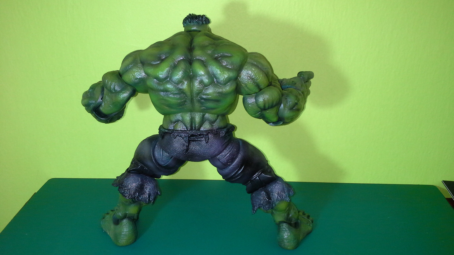 JUST Custom Toy: Custom repainted version of Pitt vs Hulk