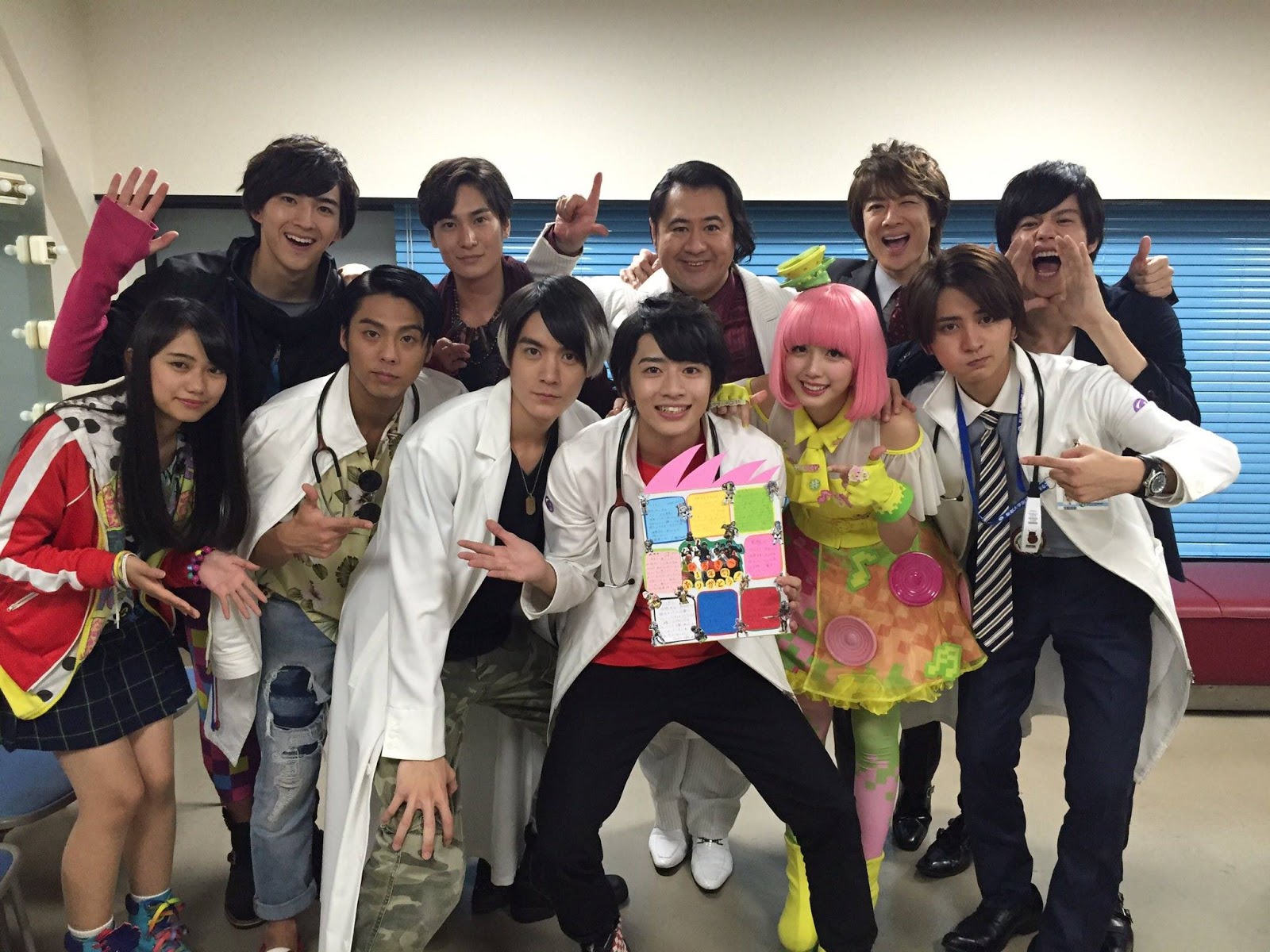 Kamen Rider EX-AID Cast Finally Graduates